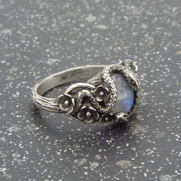 Jewelry | Snake Flower Moonstone Rainbow Iridescent Ring Jewelry Womans ...